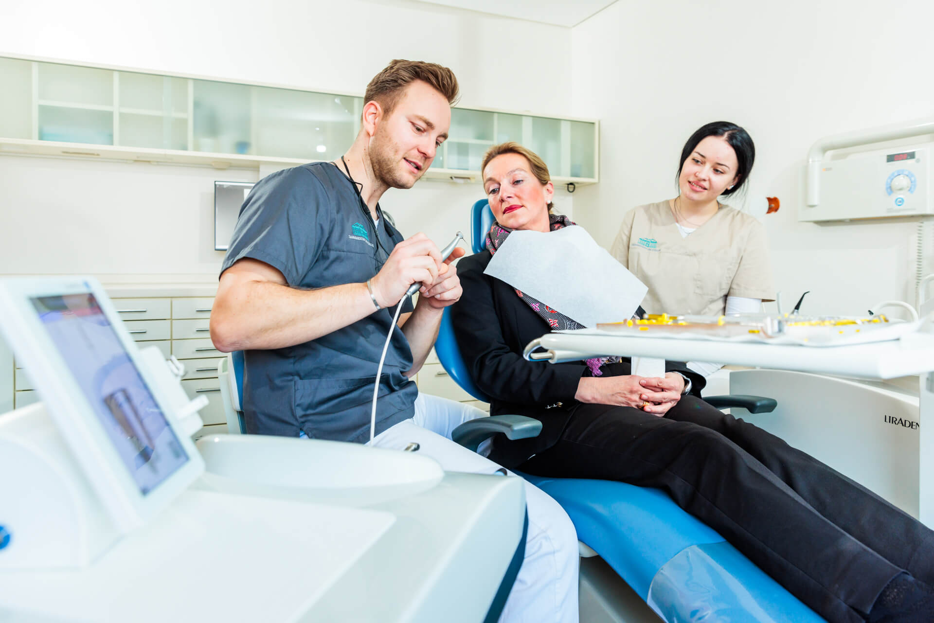 Zahnärzte — Zahnmedizin am Schloss